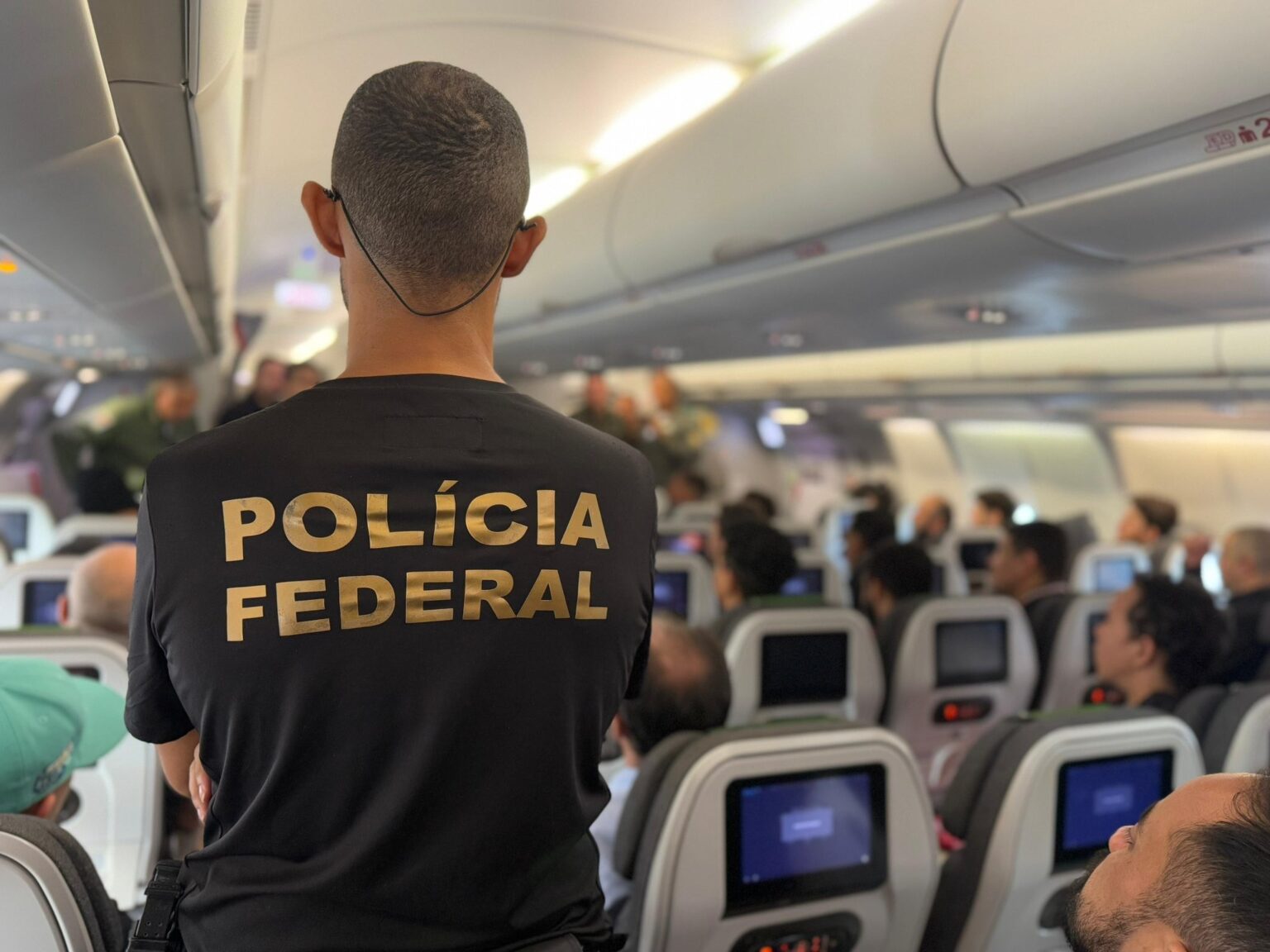Brazil protests ‘inhumane’ deportations under Trump - Brazil Reports